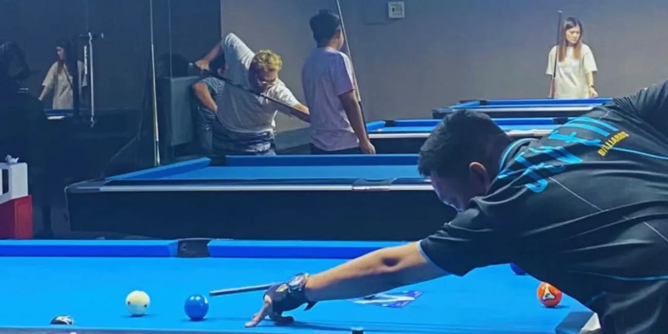 6 Tempat Billiard Hits di Surabaya yang Wajib Kamu Coba! Fasilitas ...